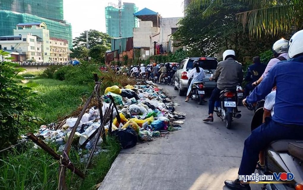 Cambodia Produces 10,000 Tons of Waste Every Day: Summit