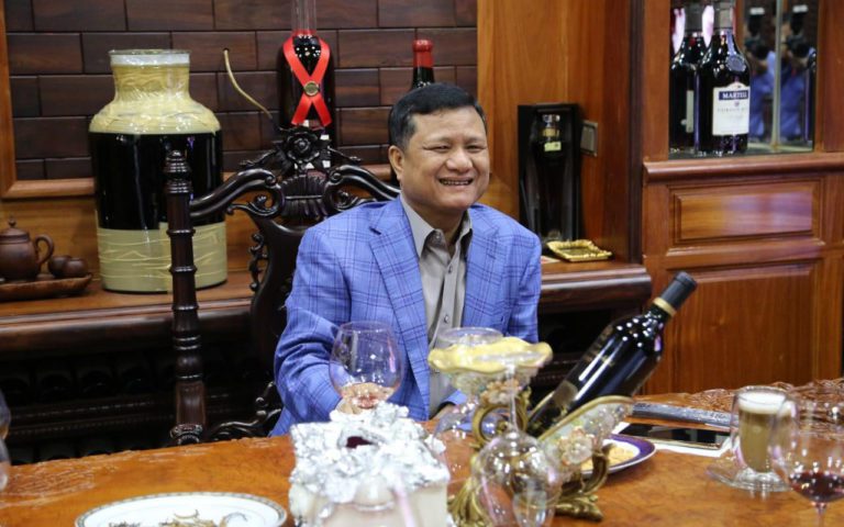 Police Rescue Cambodian Woman From Try Pheap SEZ, Deny She Was Sold